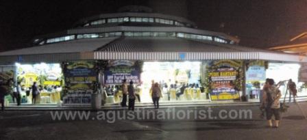 Bunga Papan Ucapan Duka Cita Untuk Almarhum Bapak Gondo Di Rumah Duka ...