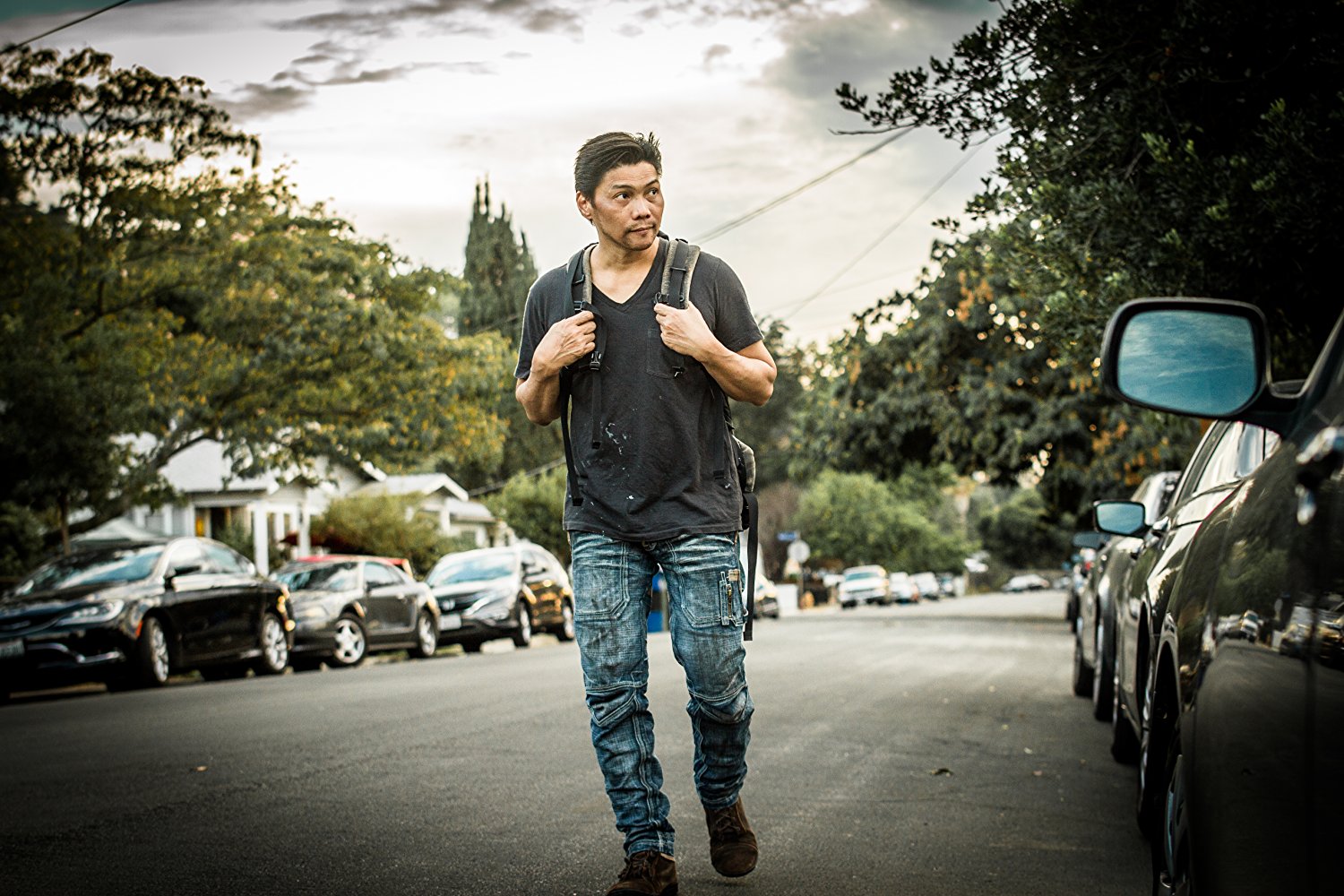 Seasoned Character Actor Mon Confiado Plays A TNT (Tago Ng Tago) Pinoy ...