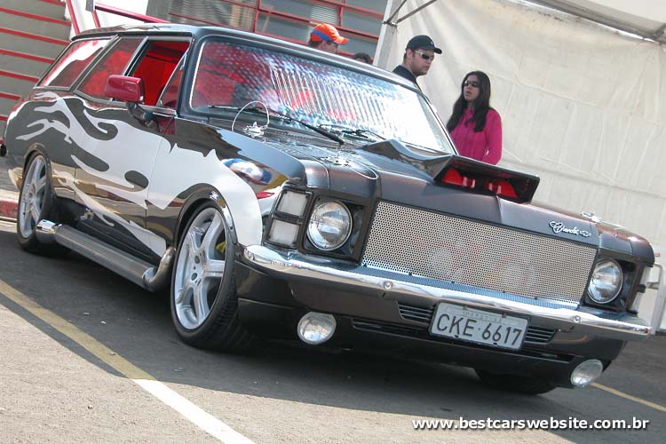 Só Antigos: Chevrolet Caravan SS