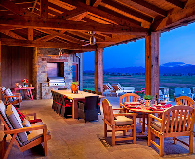 ESTILO RUSTICO: Casa Rustica en Montana