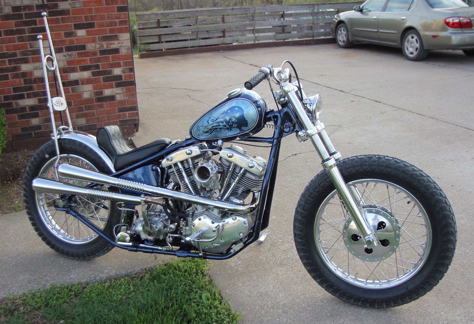 The Imperial House: Gypsy Soul - man Im digging this bike!