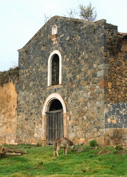 colonialmexico: Missions of Michoacán: Ajuno