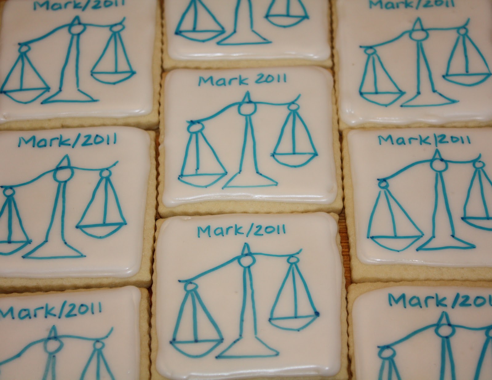 Mel's Sweet Treats: Cookies for a Lawyer