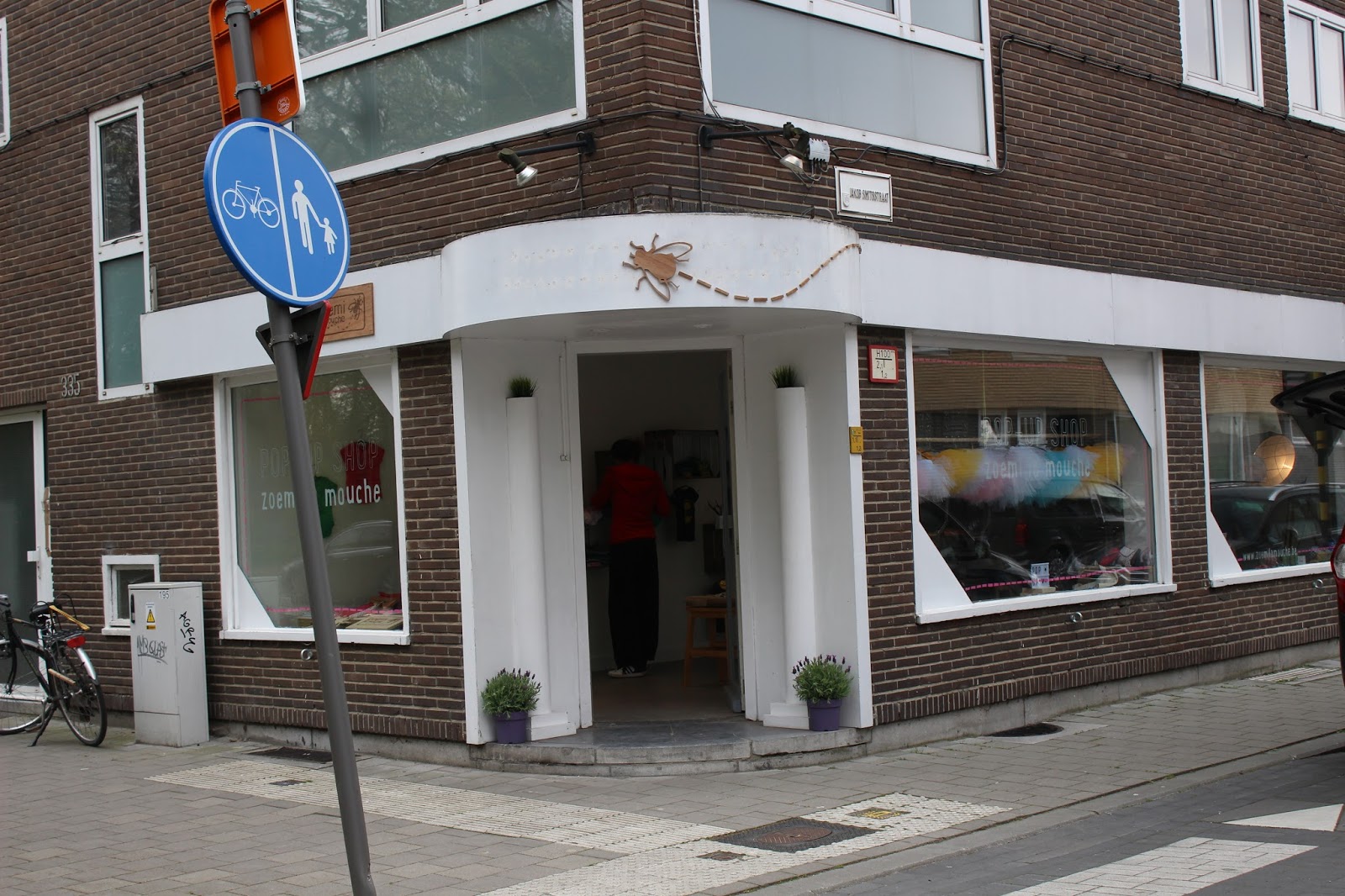 KRUGERPLEIN & PEPERBUS: Een pop-upwinkel voor zotte mussen en bomen van ...