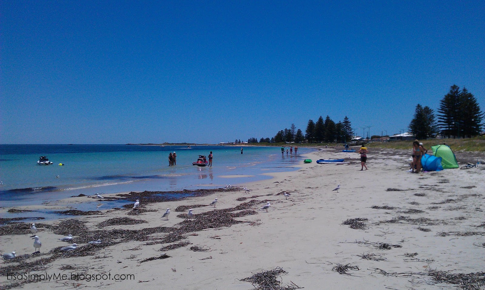 .Simply Me.: Rockingham Beaches & Eating Out