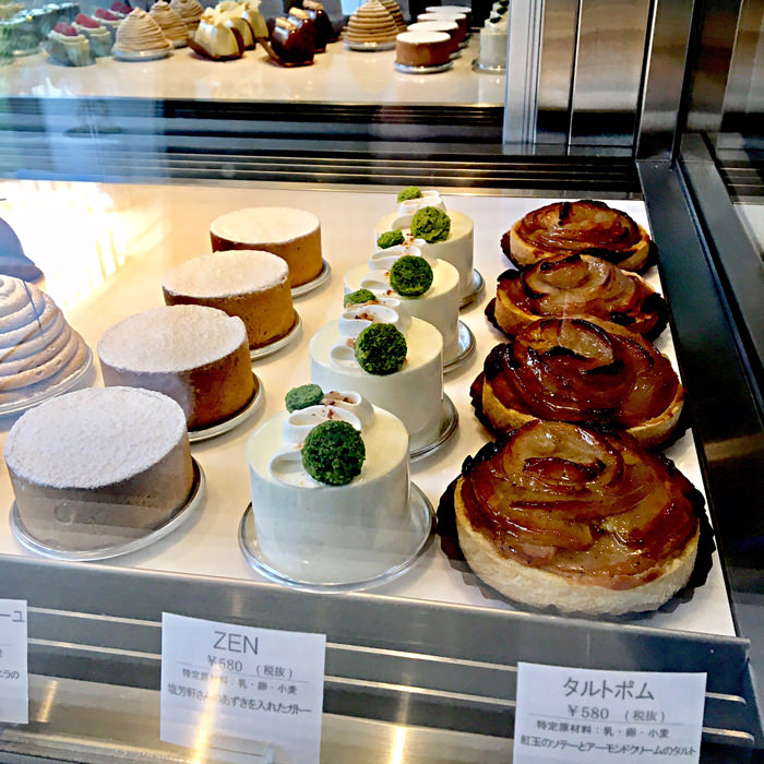 ASSEMBLAGES KAKIMOTO