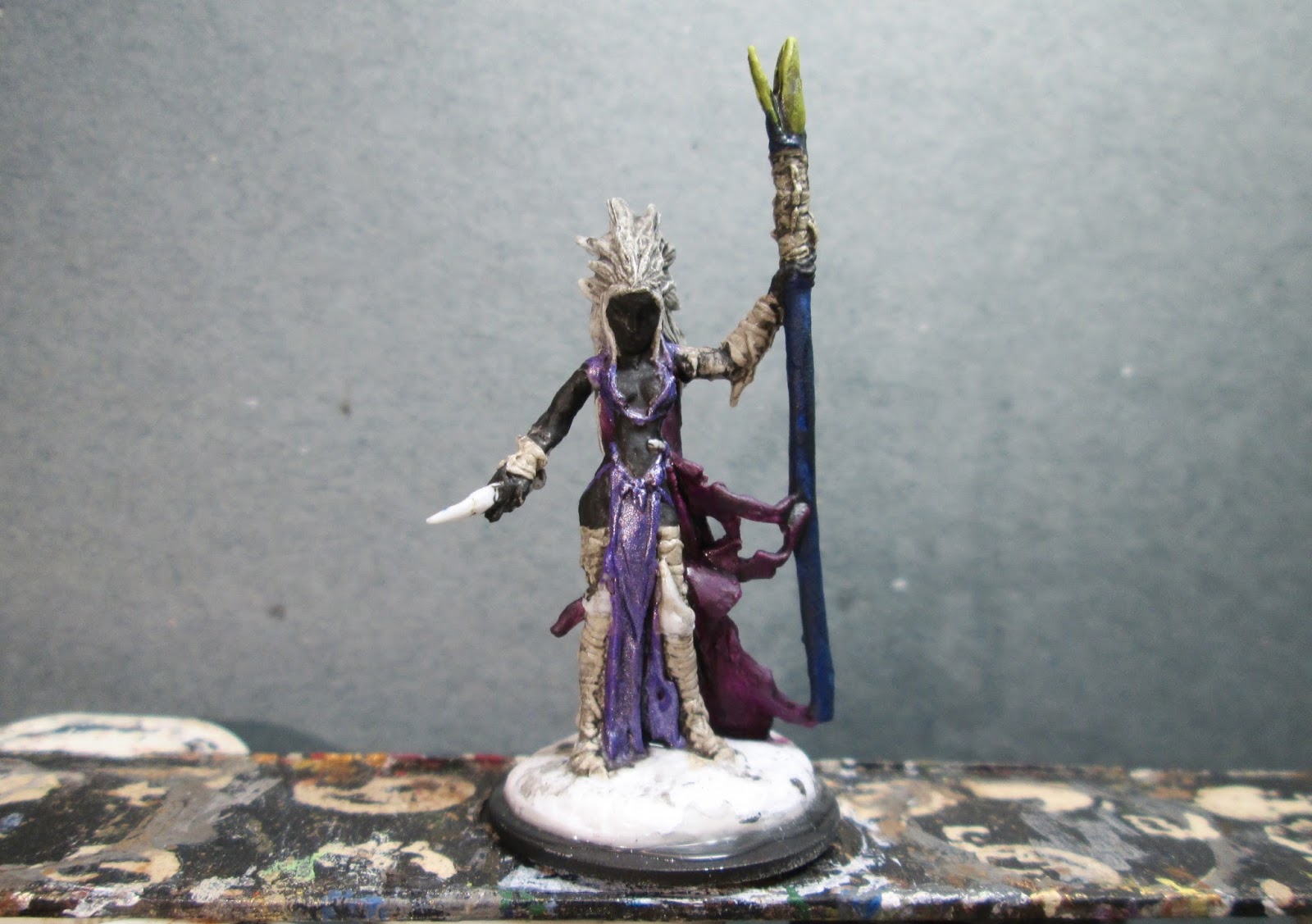 All Bones About It: Liela Dark Elf Wizard: Figure 200 of 266