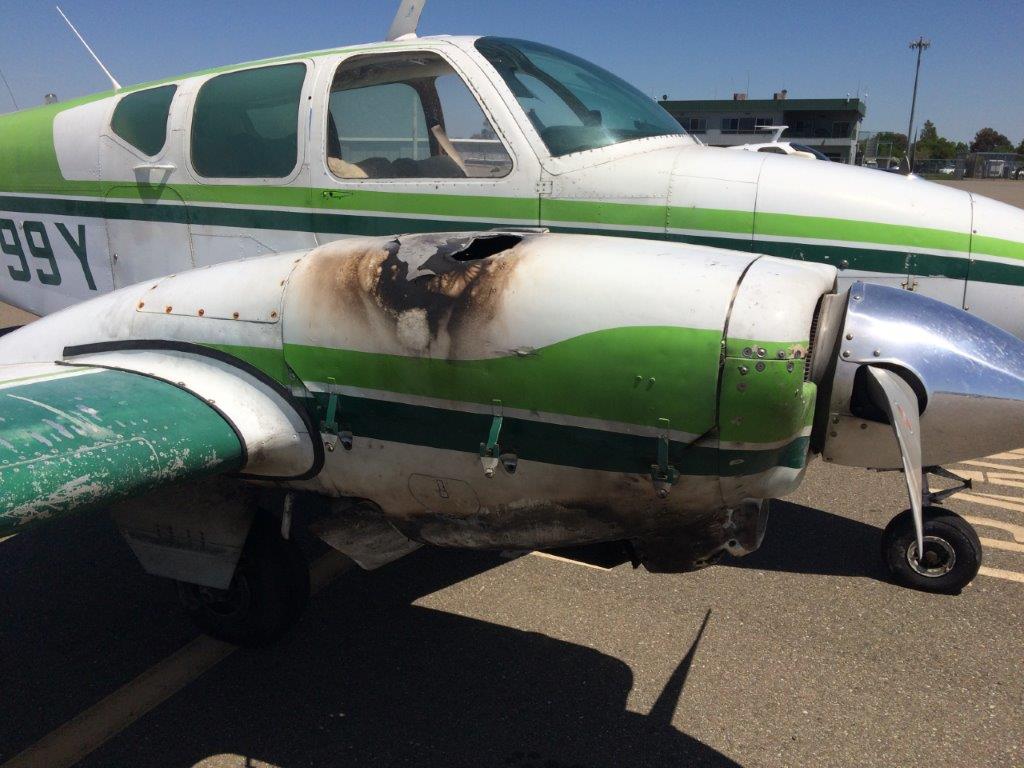 Kathryn's Report: Beechcraft 95, N2799Y: Right engine caught fire ...