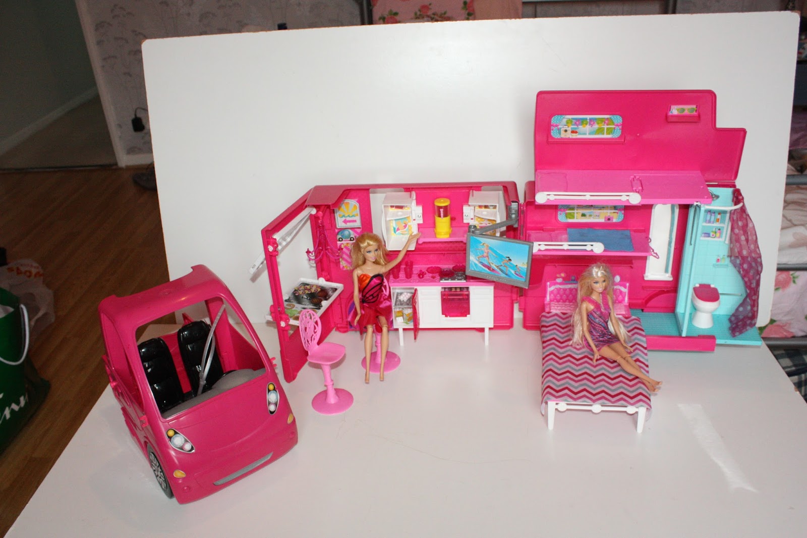 Ken's Vintage Toys: Barbie Doll Sisters Glam Camper Van accessories Toy ...