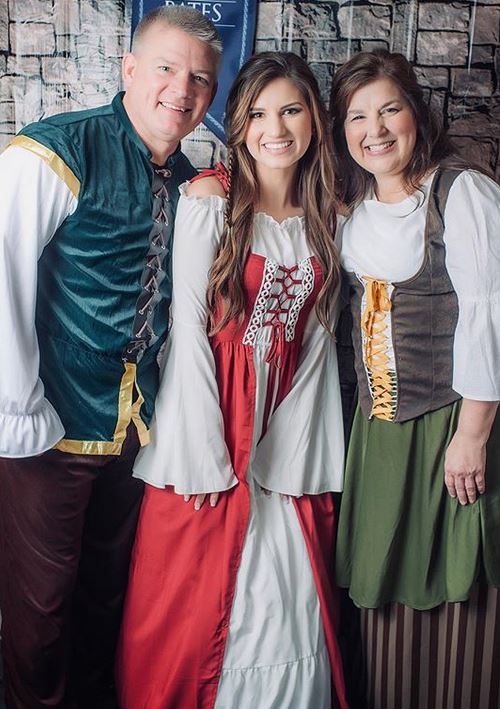 Bates Family Blog: Bates Updates and Pictures | Gil and Kelly | 19 Kids ...