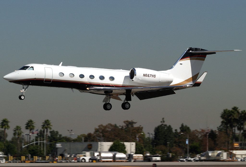 Aero Pacific Flightlines: Gulfstream G450 landing Incident in Salzburg ...