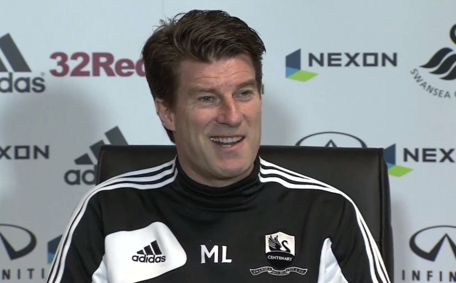 Argentina Sports : EL FUTBOL TIENE HISTORIA: LAUDRUP LA ELEGANCIA ...