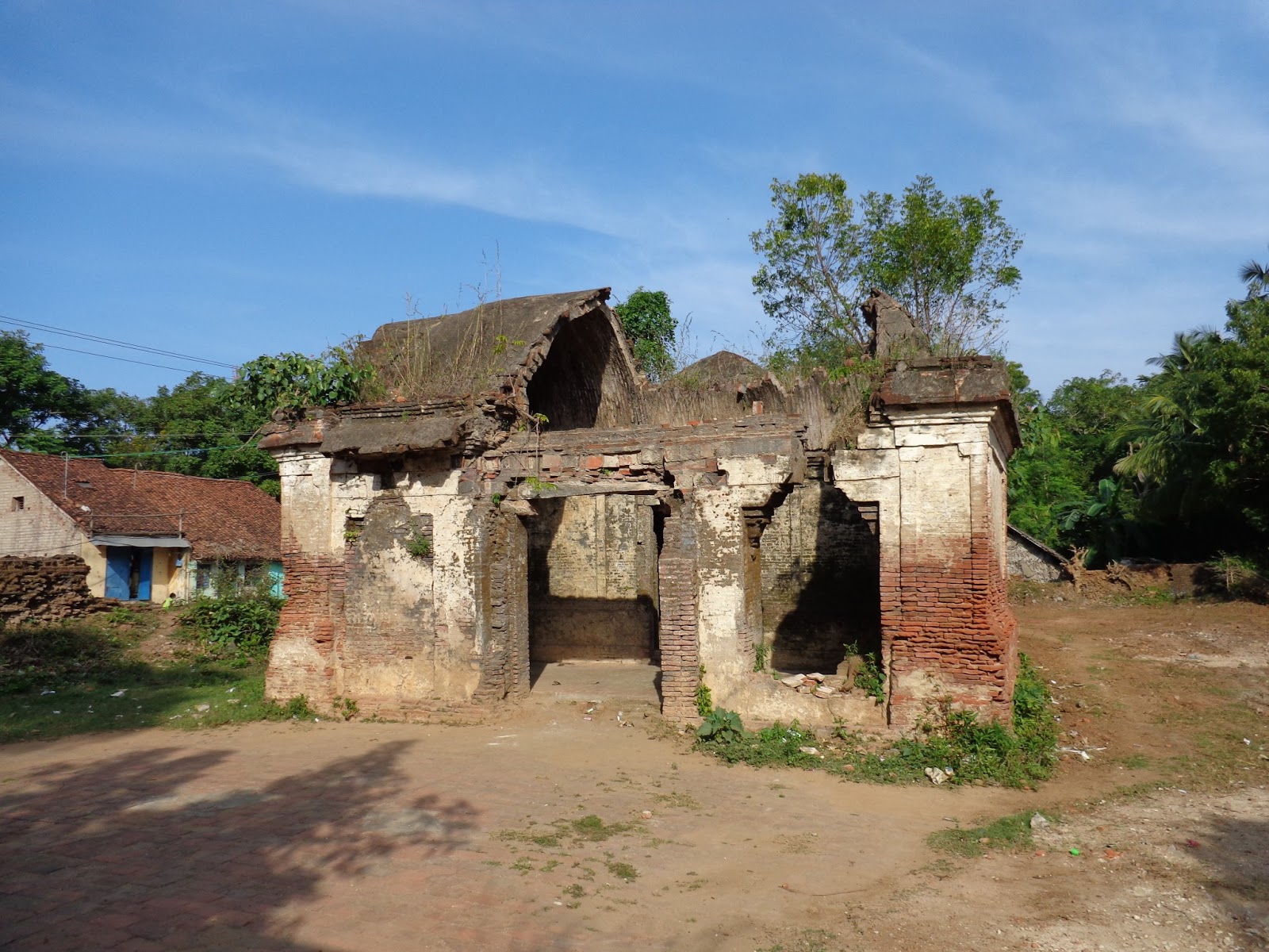 Shiva Krupa: Dilapidated Temples near Aduthurai