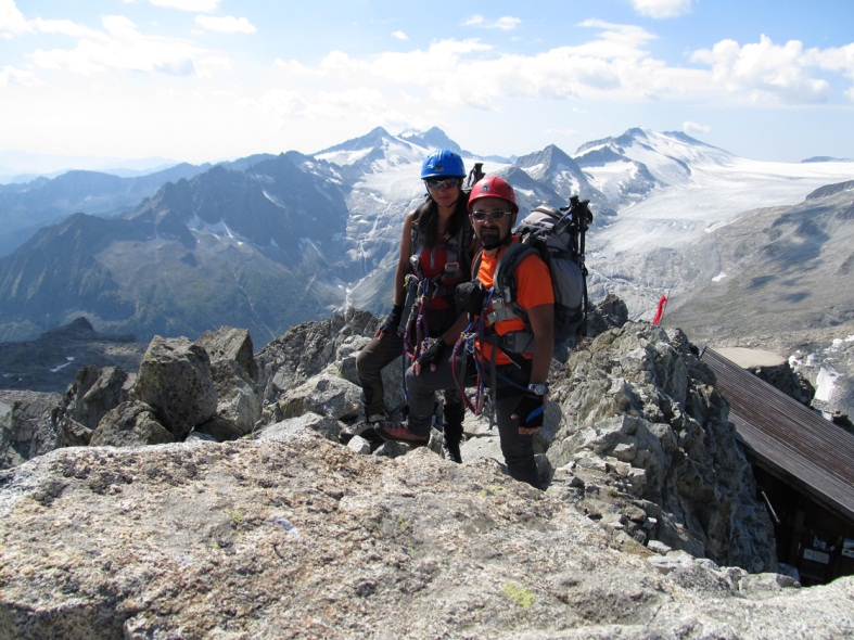 Escursionismo a 360°: Il Sentiero dei Fiori e Cima Payer (EEA)