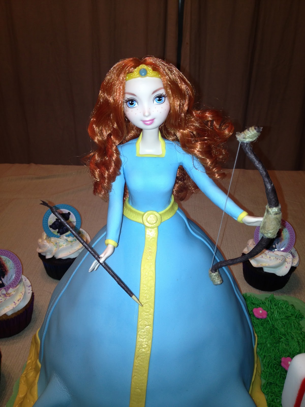 Give Me Some Sugar: Disney's BRAVE cake