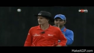 Cricket Universe: Billy Bowden: The Funniest Umpire