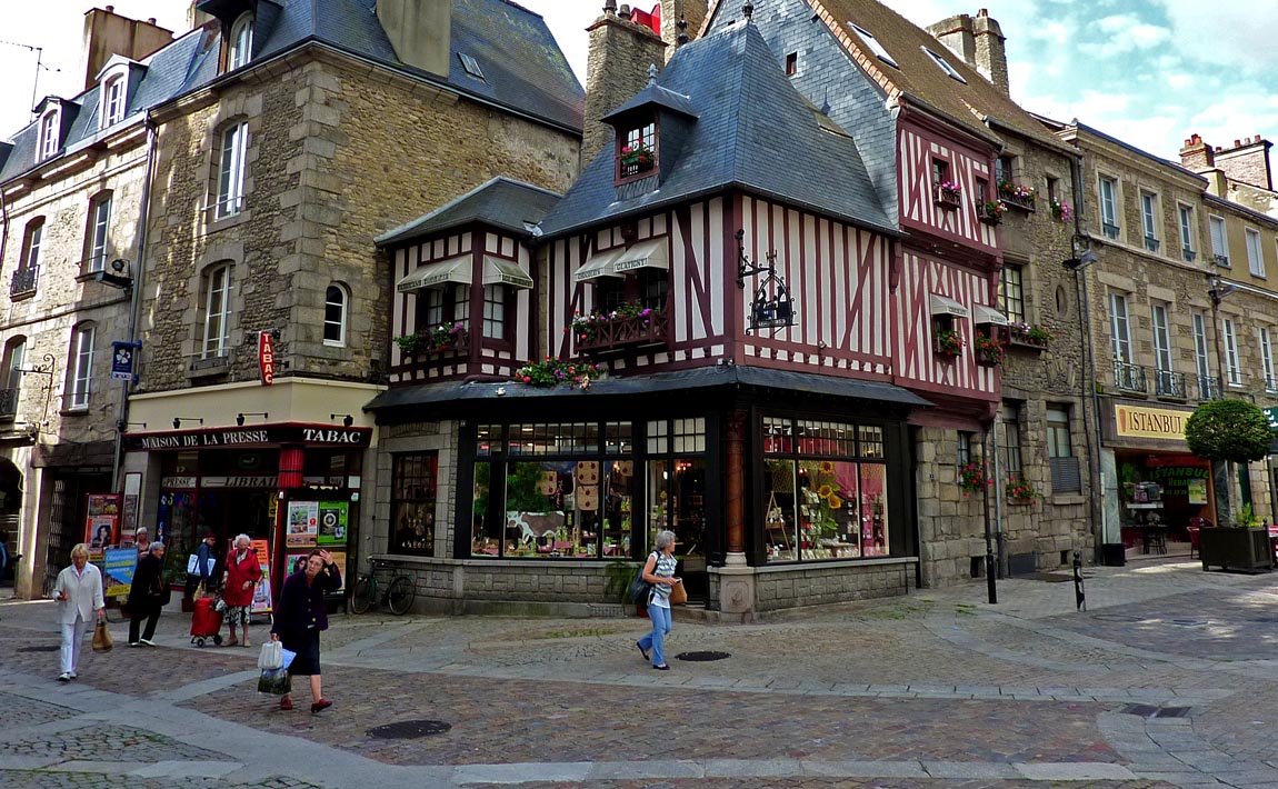 Living the life in Saint-Aignan: Some photos from Alençon