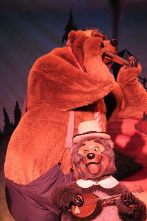 Susan's Disney Family: The Country Bears Jamboree at Disney World