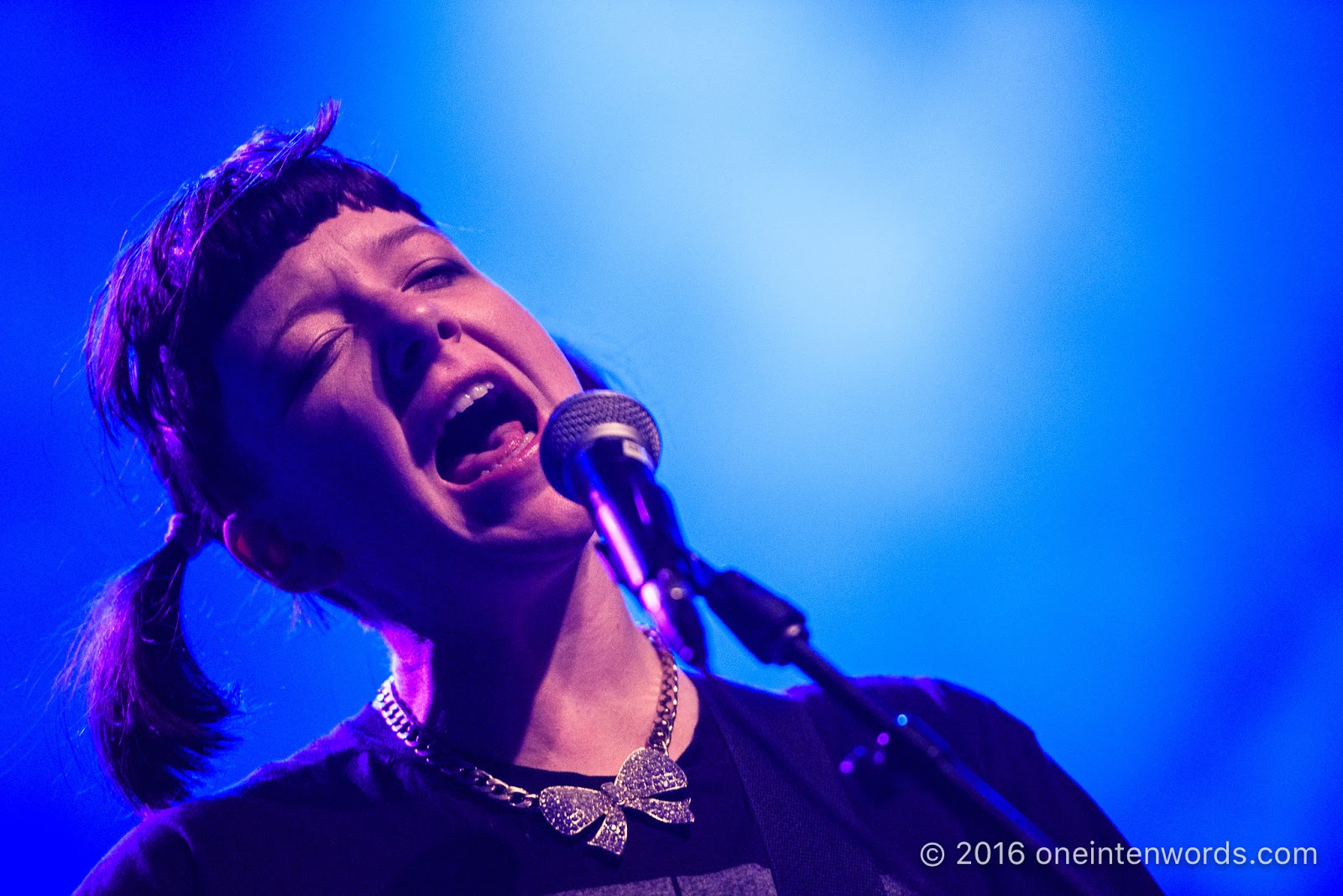 one in ten words: Dilly Dally at The Danforth Music Hall - Concert Photos