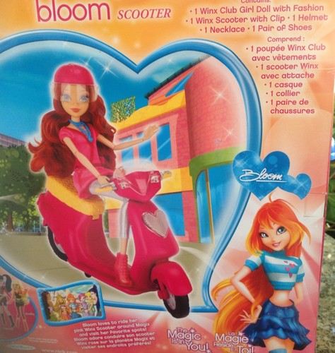 Winx Club Photos: Winx Club 4 - Bloom Scooter