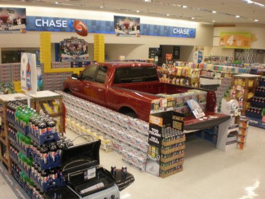Mighty Lists: 9 creative grocery store displays