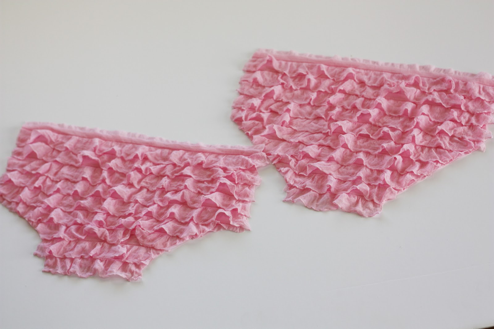 Newborn Ruffle Fabric Diaper Cover Tutorial and Free Pattern - Sew Much Ado