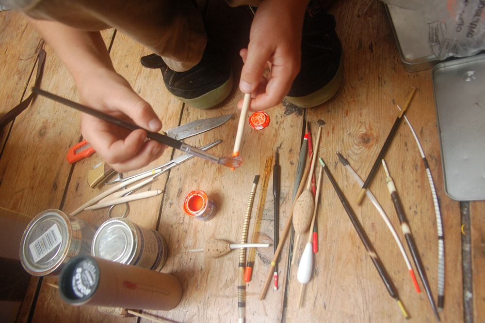 Pure Piscator & Son: Float Making