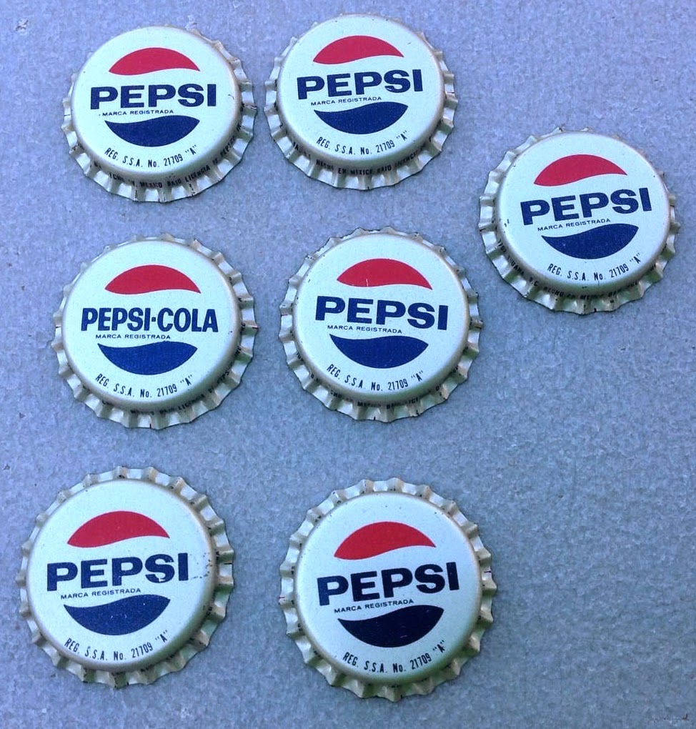 Filmic Light - Snow White Archive: Snow White Pepsi Bottle Caps from Mexico