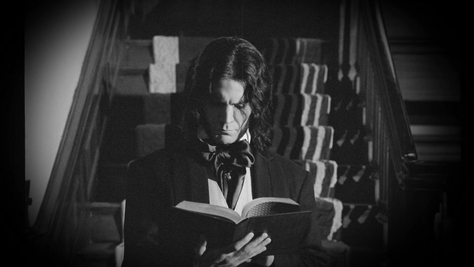 The Cathode Ray Mission: Screenshots: American Horror Story: Freak Show ...