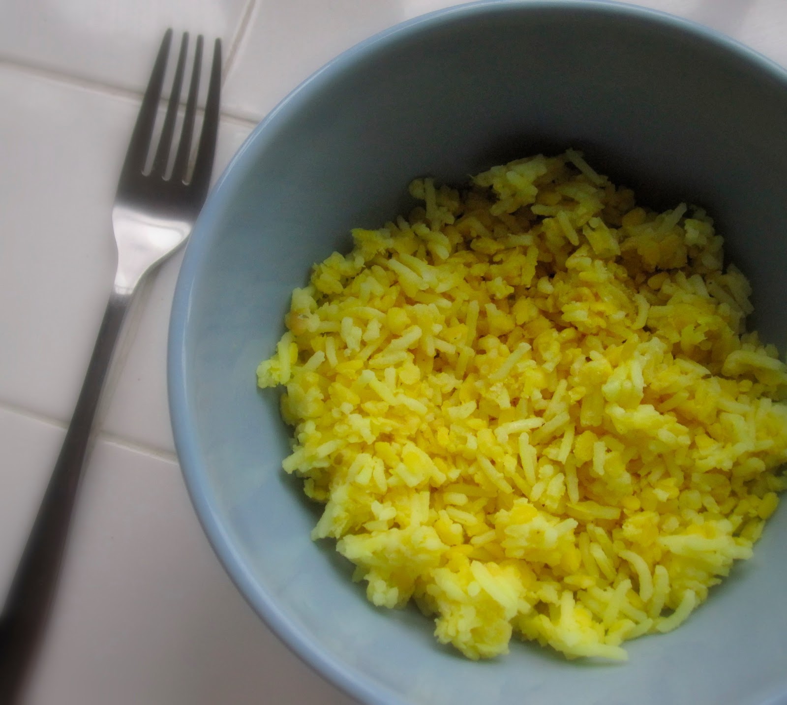 Lazy Giraffe Blog: Kitchri - Yellow Lentil Rice (Gujarati Recipe)