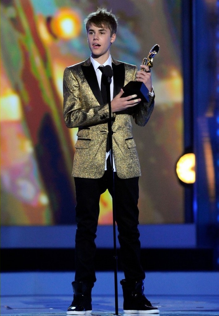 Justin Bieber Billboard Music Awards 2011