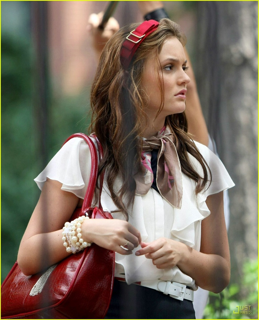 Isolde Beauty: Gossip Girl Blair Waldorf Fashion Inspiration: Bows and ...