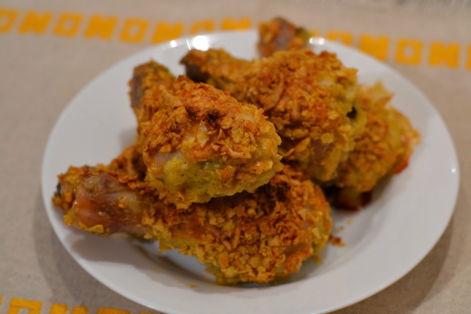 Myra's kitchen: Ciocanele de pui in crusta crocanta la cuptor