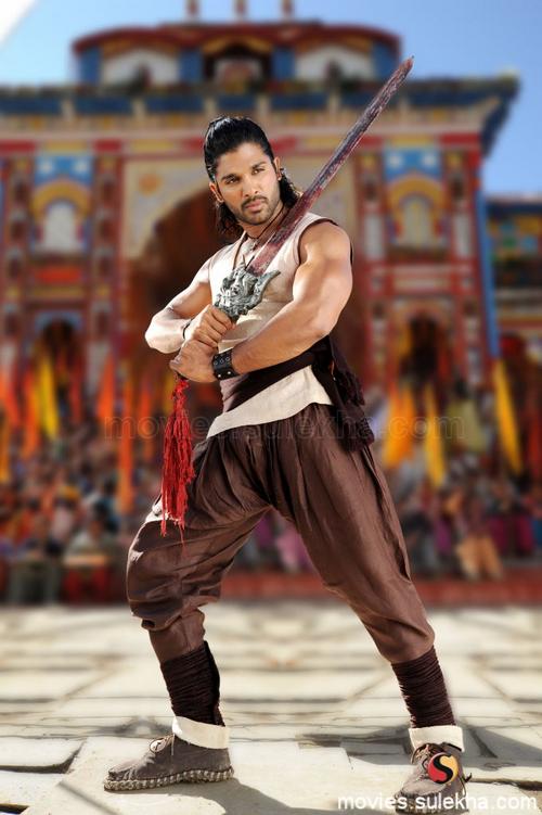 WELCOME TO TOLLYFANZ: Allu arjun's badri nath movie stills latest