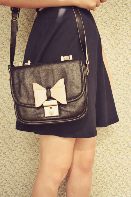 The Pineneedle Collective: The girl anachronism