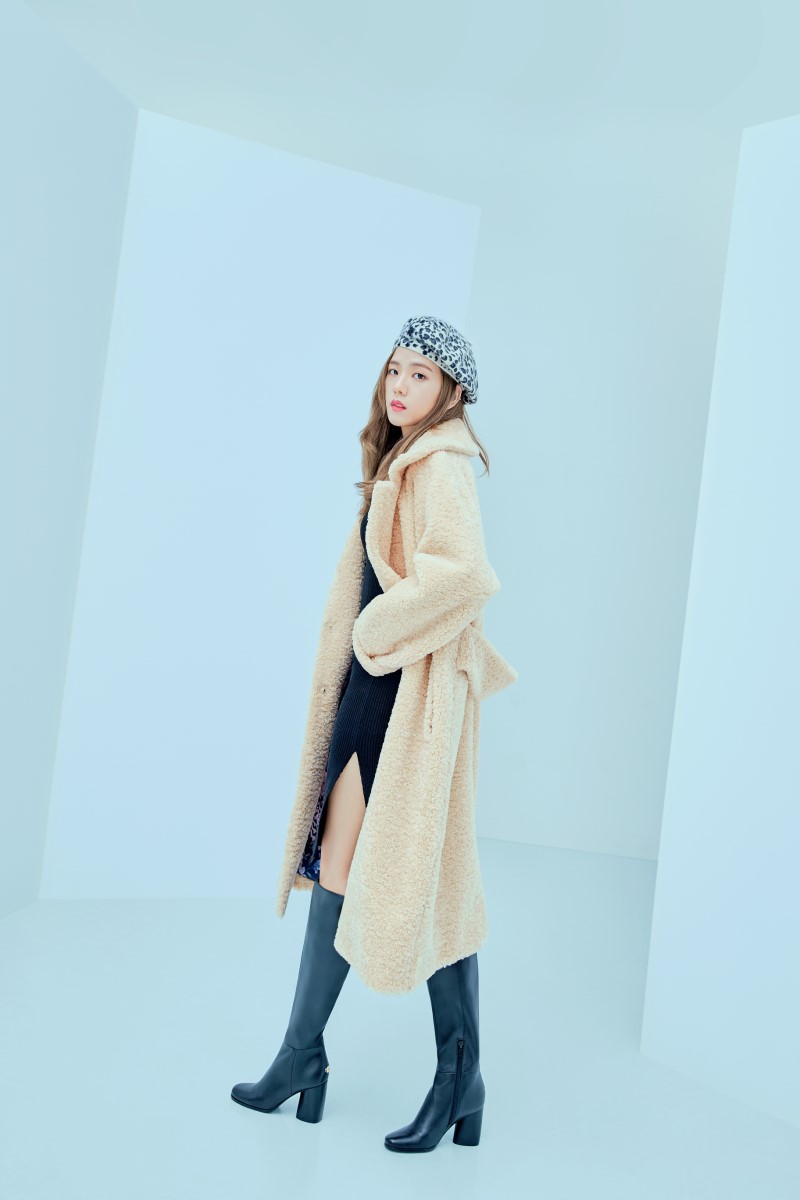 BLACKPINK For Guess Korea 2018 Winter Collection