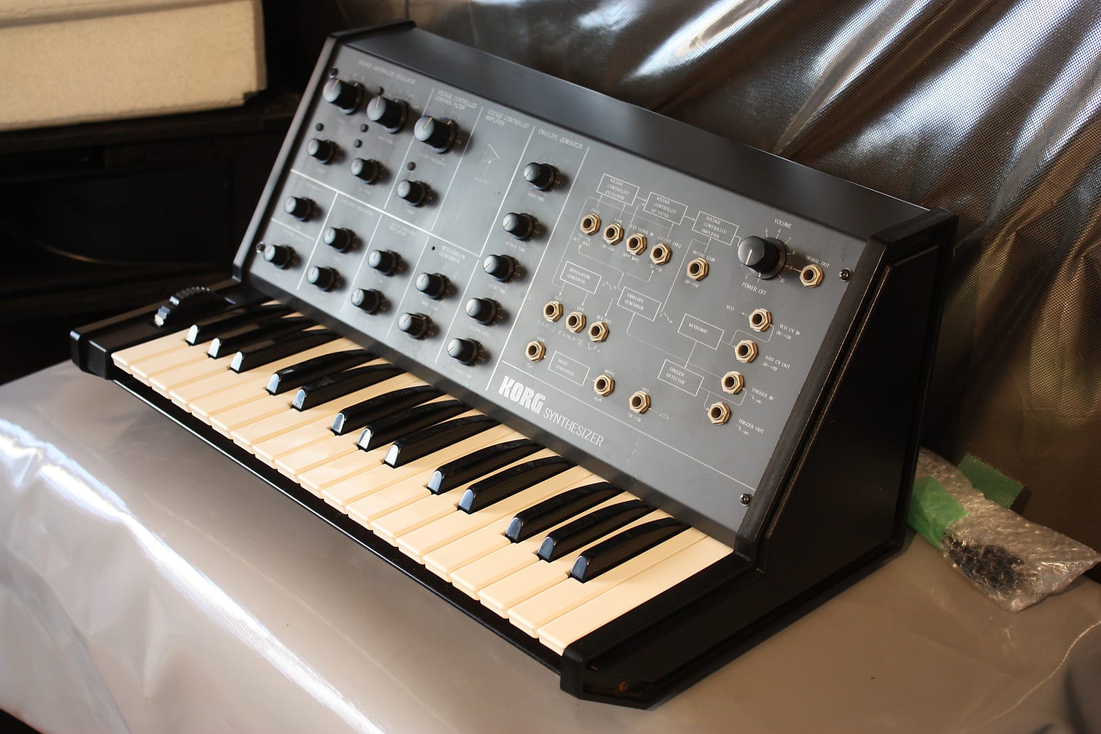 MATRIXSYNTH: Like New Korg MS-10 w/ Original Box & Styrofoam