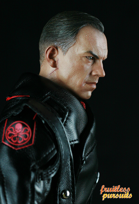 Fruitless Pursuits: Review: Hot Toys Red Skull 1/6 Scale Collectible ...