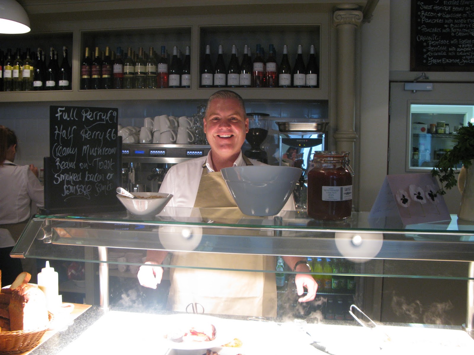 Bia Sásta: Opening the doors - Perry Street Market Cafe