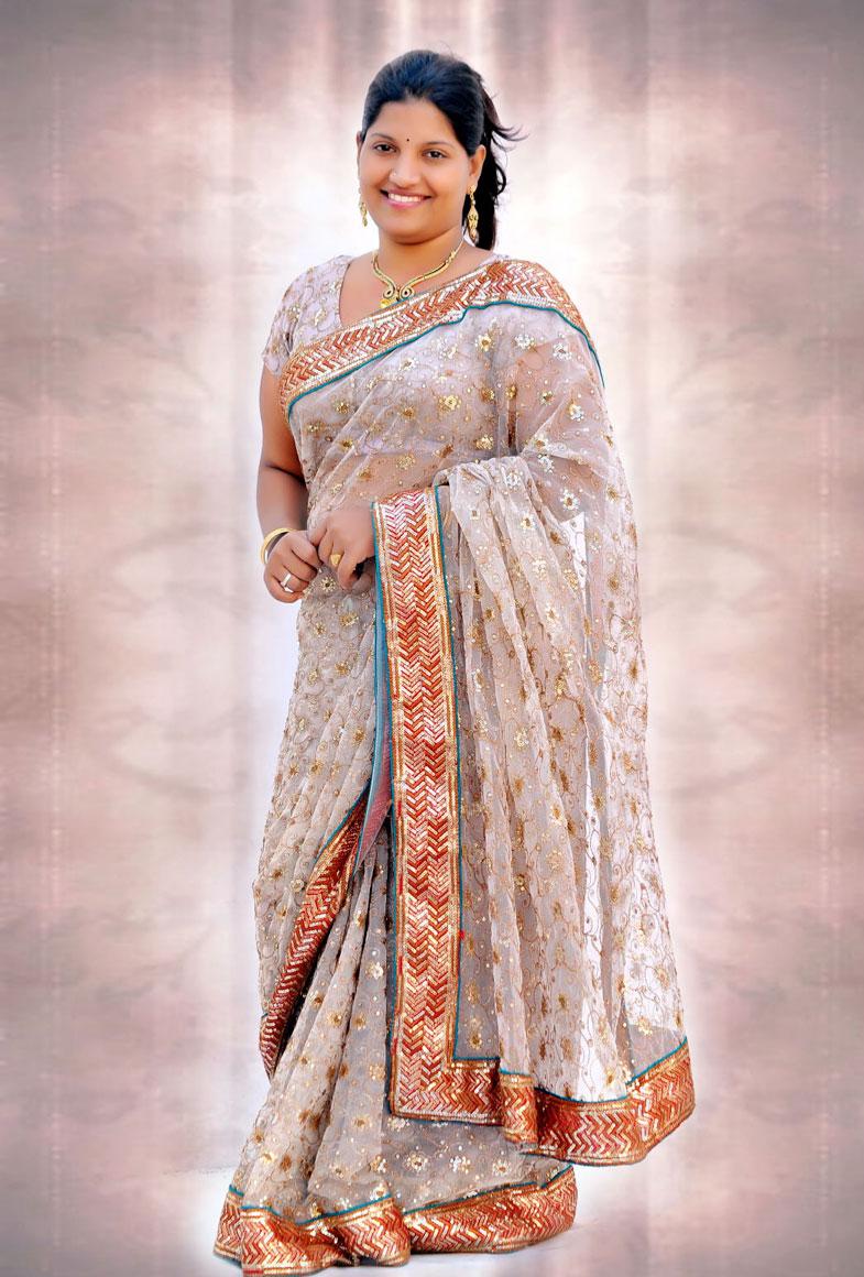 Preethi Latest Telugu Actress Saree Pics |Beautiful Indian Actress Cute ...