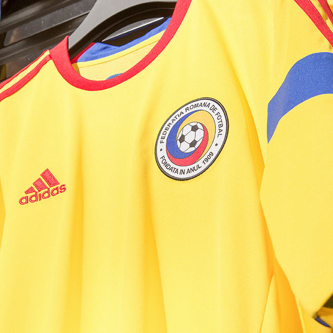 Romania 2014 Home and Away Kits Released - Footy Headlines