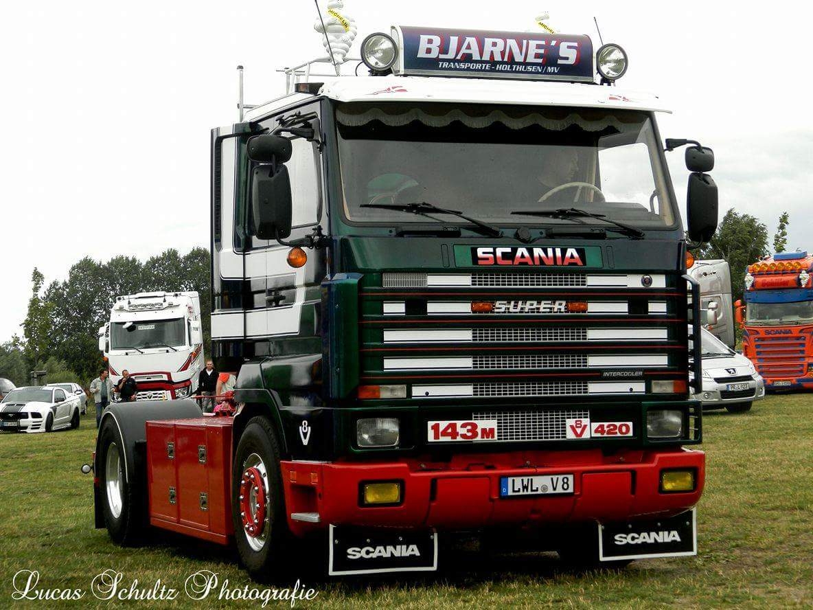 SCANIA 143 420 V8