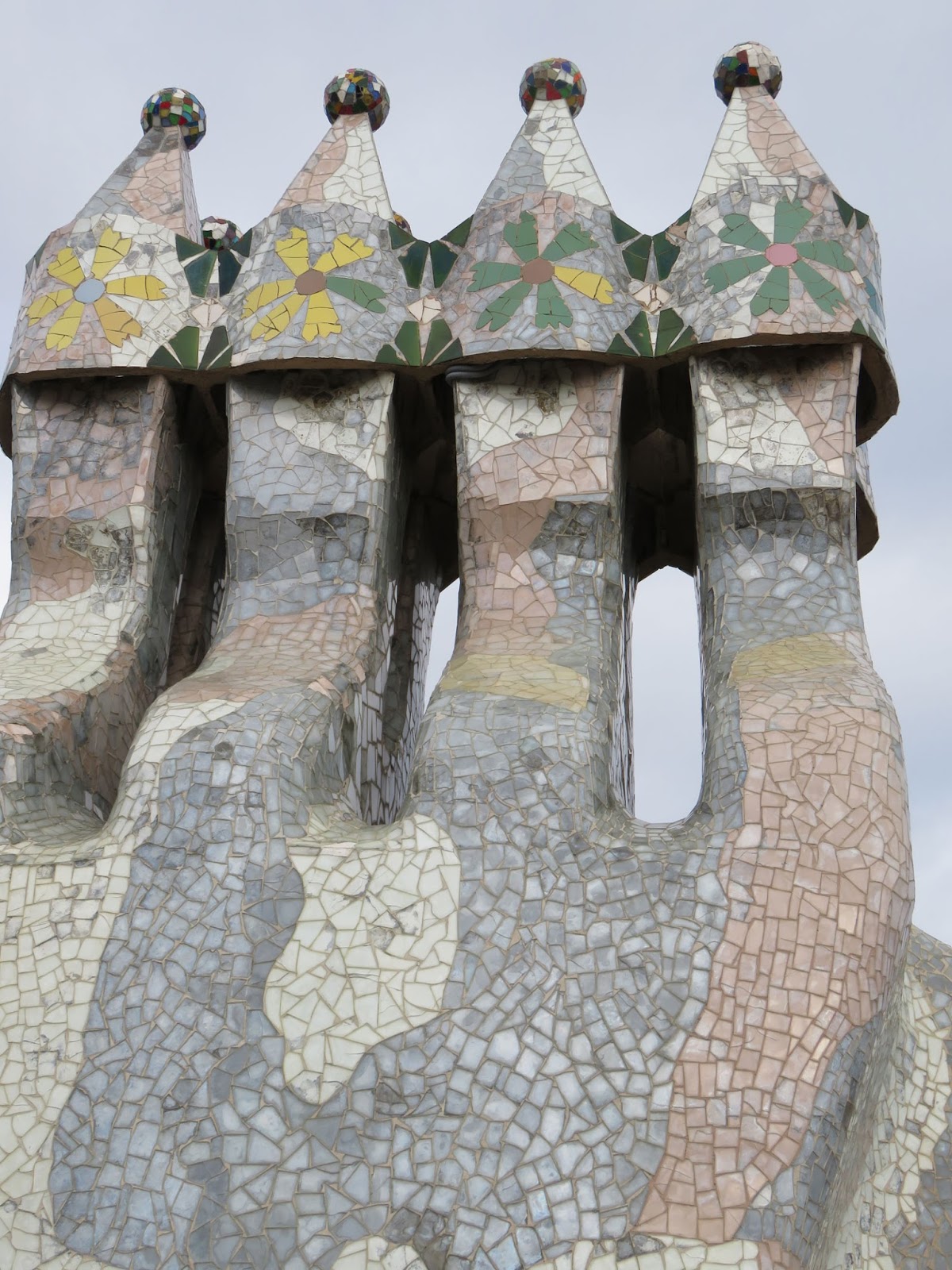 Un quilmeño suelto por ahí: Modernismo: Antoní Gaudí II