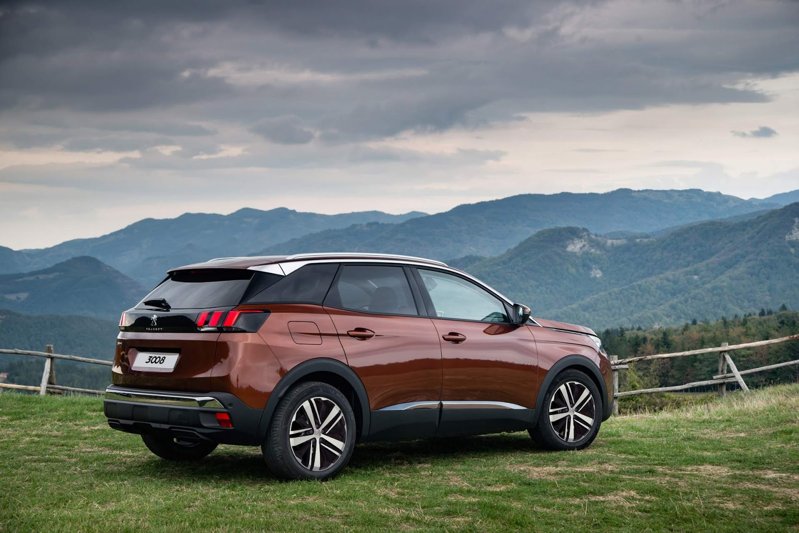 Peugeot 3008 2018 Griffe Pack chega por R$ 154.990 reais
