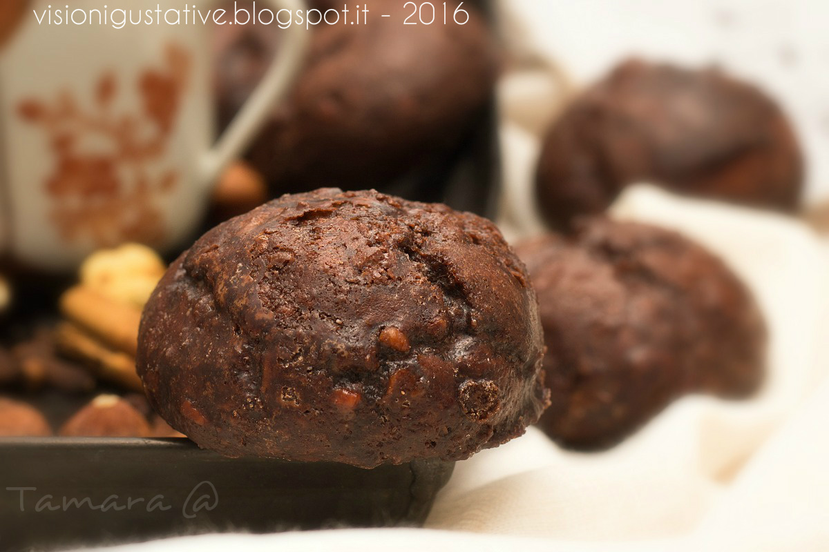 Visioni gustative: Mustazzoli con mandorle, nocciole, miele, mosto di ...