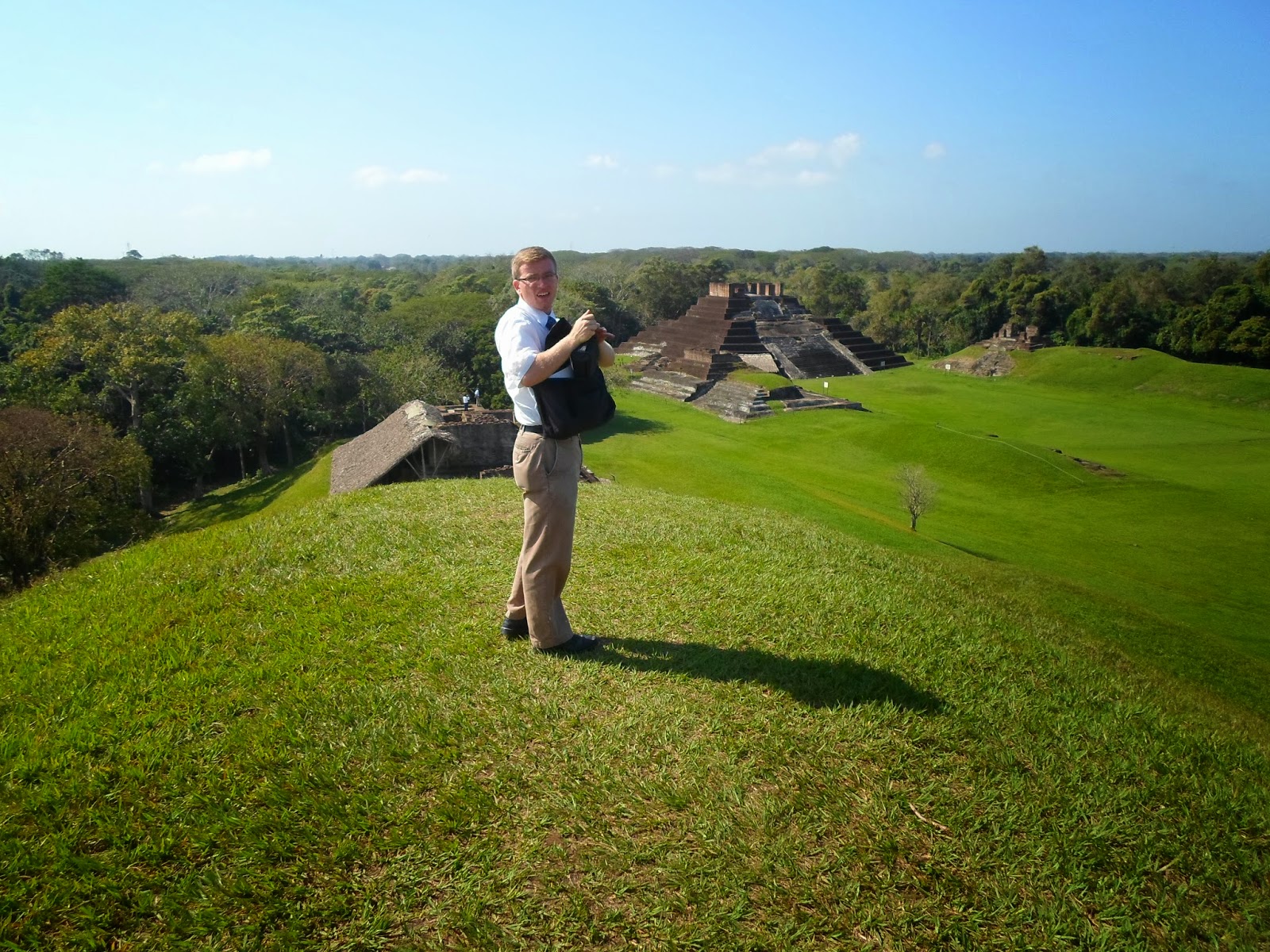ELDER HUNTER DARREN DEVRIES