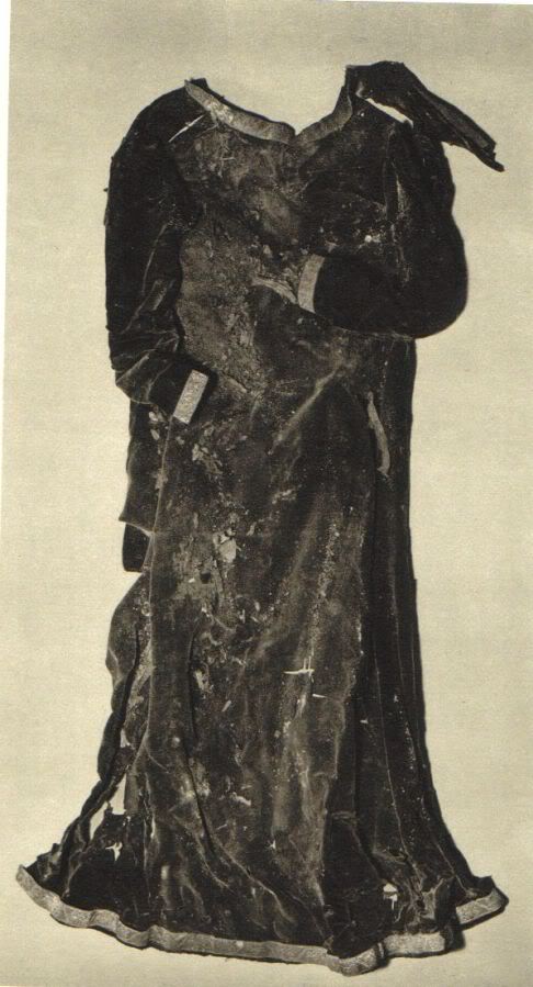 Isis' Wardrobe: Descriptions and pictures of clothes from the 16th and ...