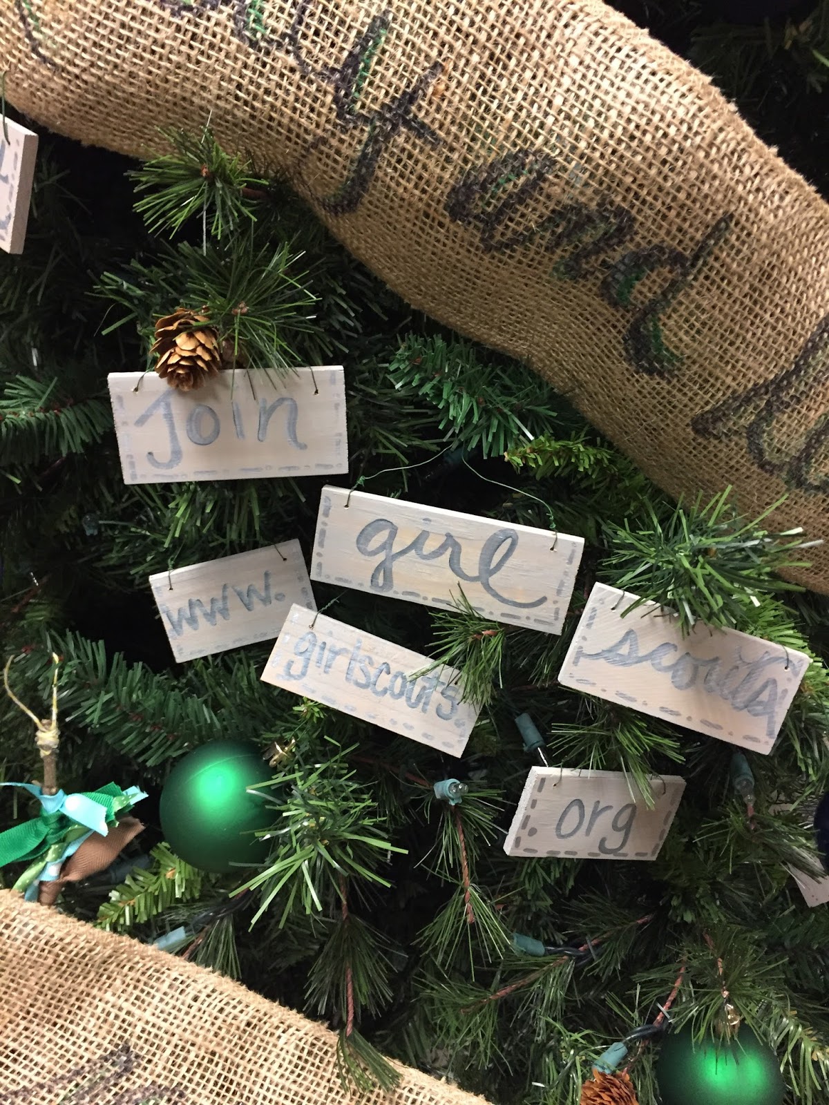 Girl Scout Promise Tree | The Dabbling Crafter