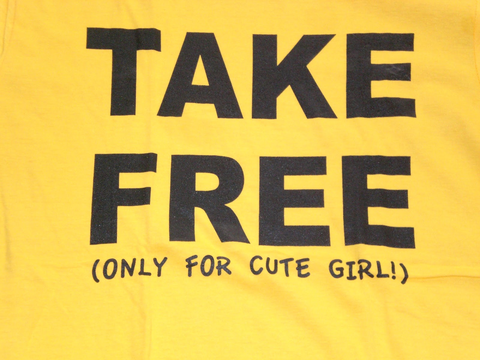 2printz: Take Free Funny Yellow Tee Shirt- M Size