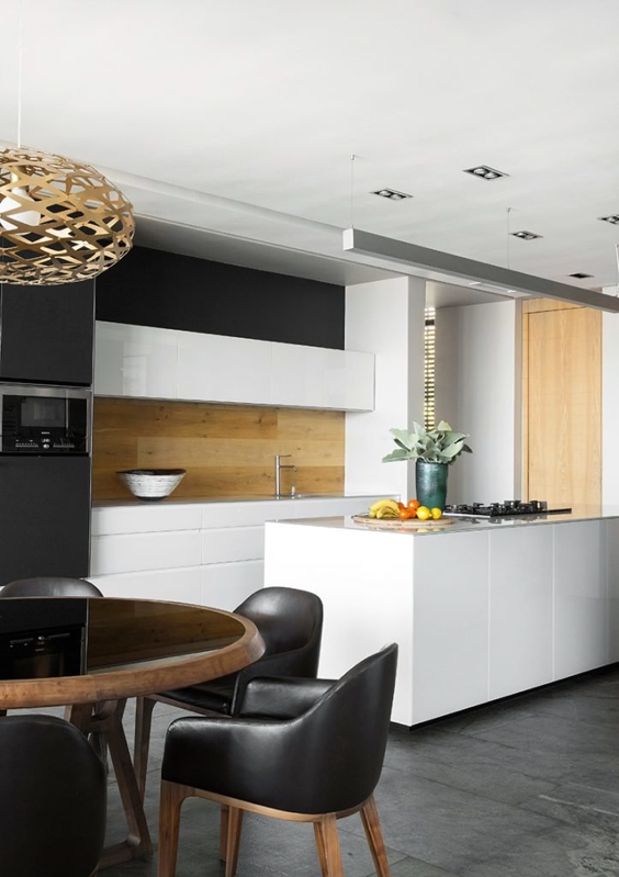 UN INTERIOR REPLETO DE CONTRASTES [] INTERIOR FULL CONSTRASTS